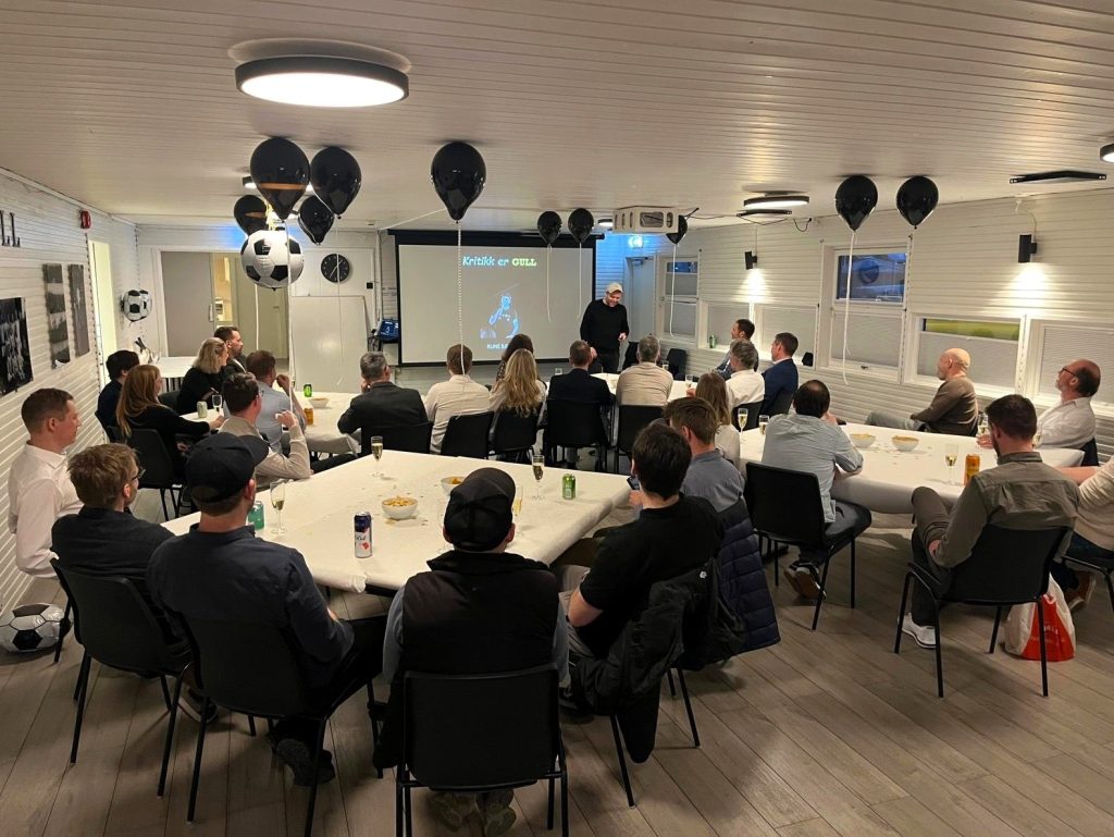 Kickoff-festen 2025: En kveld fylt med samhold, humor og inspirasjon – Stavanger IF Fotball